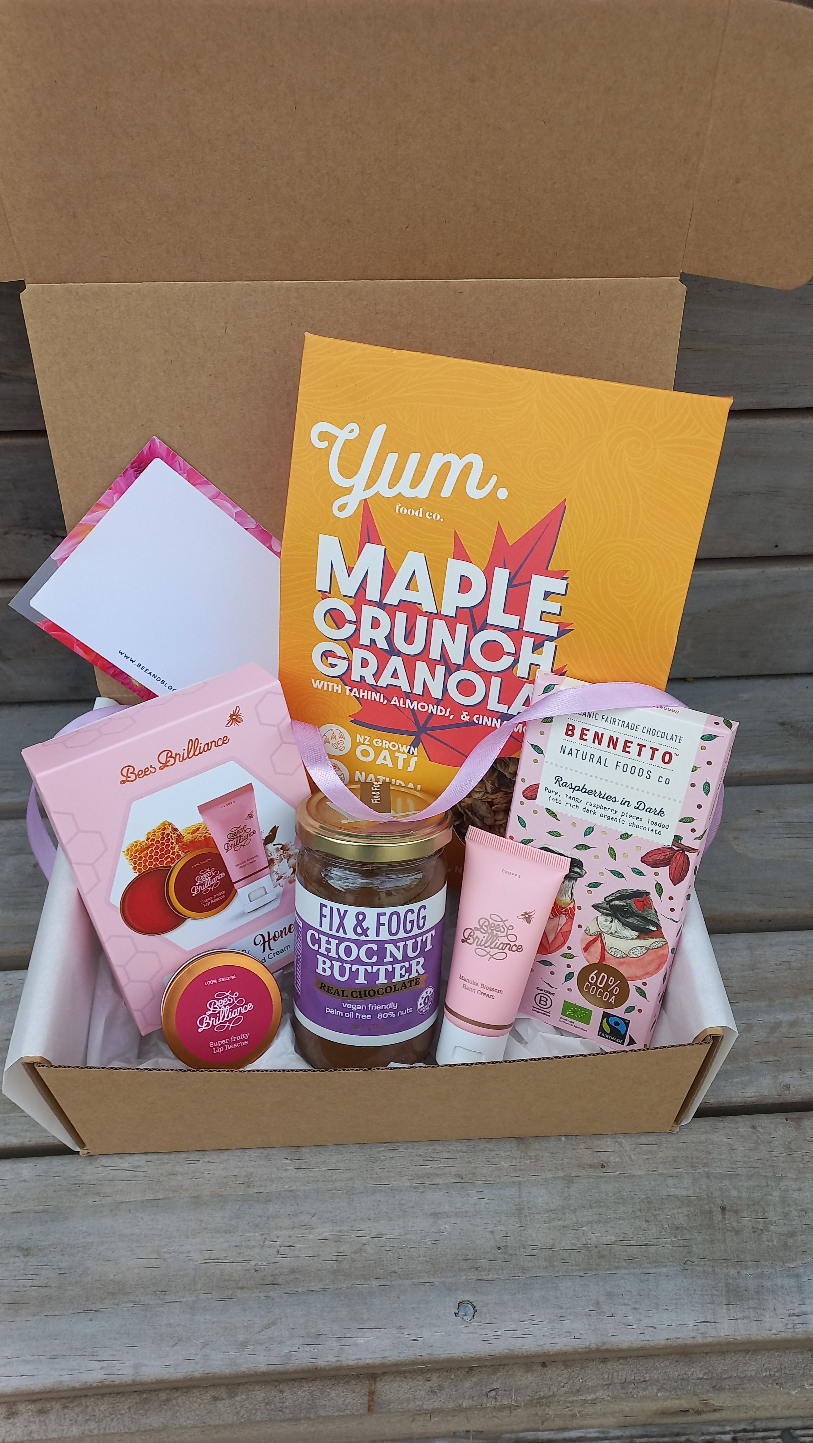 Shippable Gift Box – Bee & Bloom Florist and Flower Garden